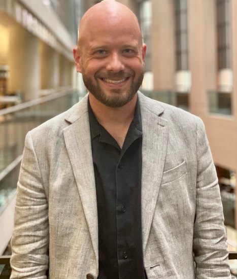 Governance - Dr. Peter Centre